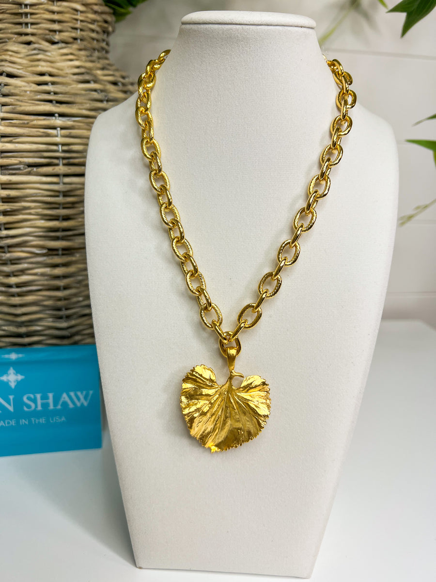 Susan Shaw Handcast Gold Scallop Leaf Necklace – Lena Ellen Boutique